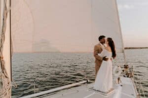 Maryland Elopement Guide - Evergreen Photo